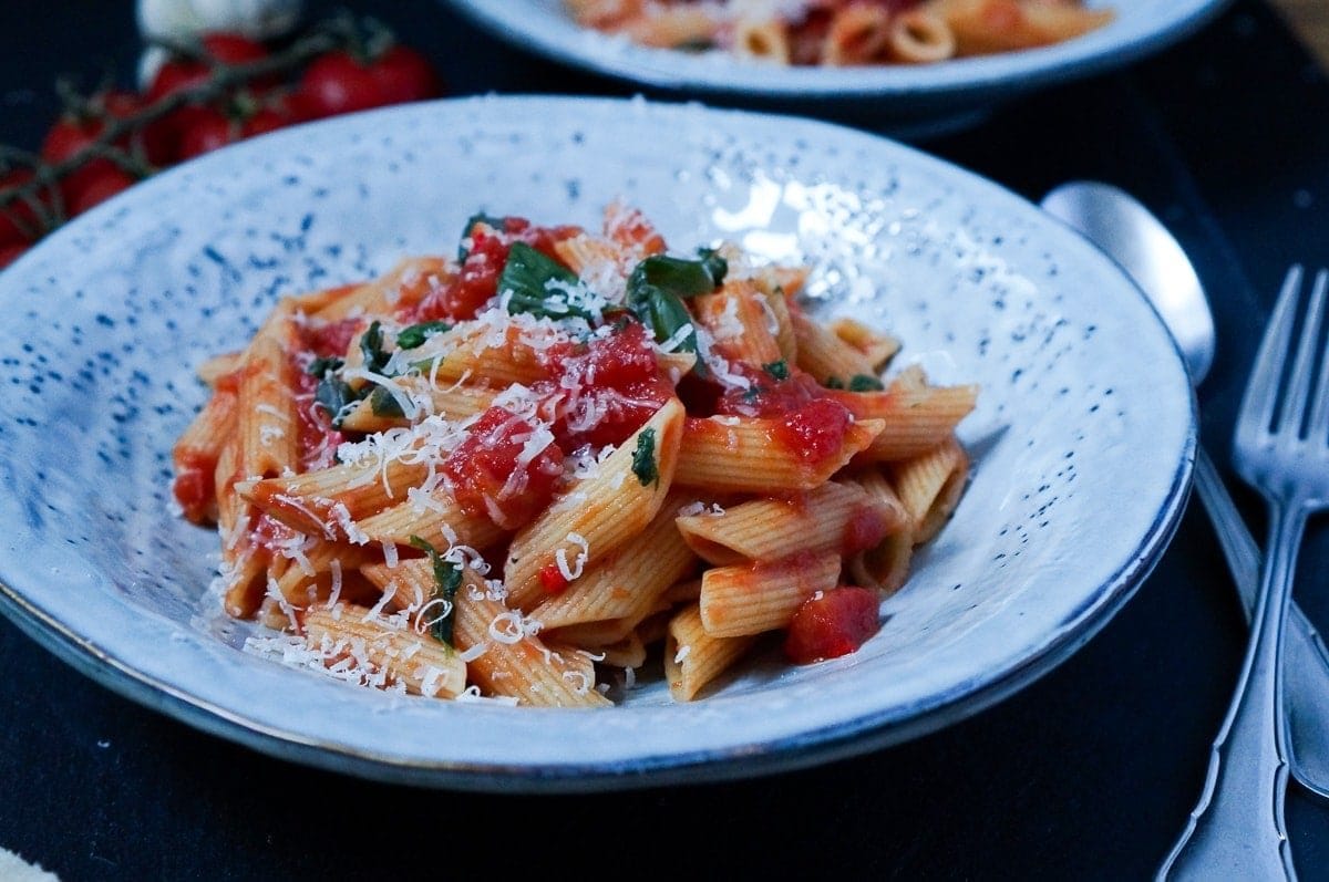 Klassische Penne al Arrabiata - All-Time-Favorit-Pasta | Was is hier ...