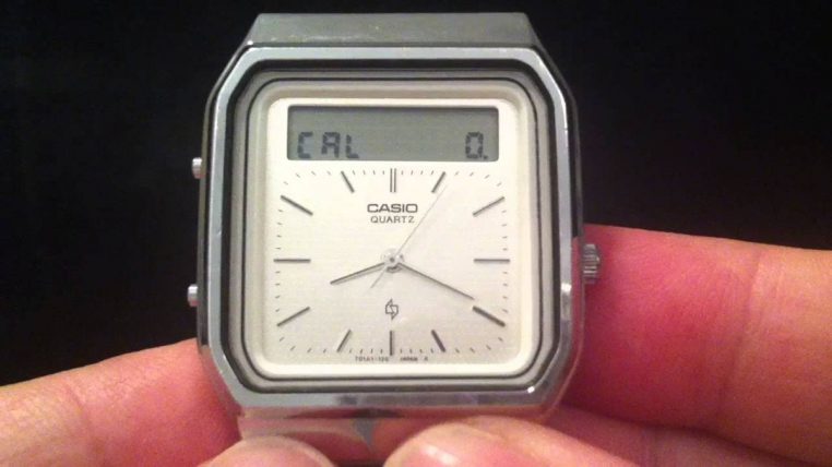 Eine Uhr mit Touch-Bedienung aus dem Jahr 1984 – Die Casio AT-552 Janus ...
