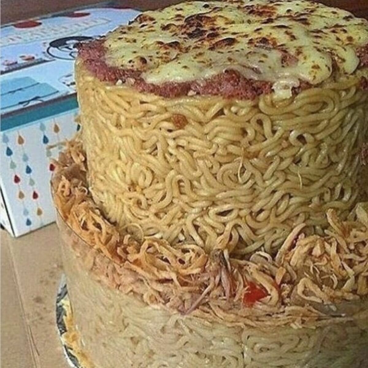 Lecker Pasta-Torte - Was is hier eigentlich los